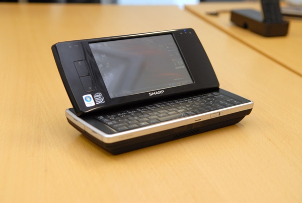 itFun.jp: Willcom D4 & 03